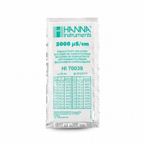 HANNA HI70039P Conductivity Standard, 5000 Microsiemens/cm a